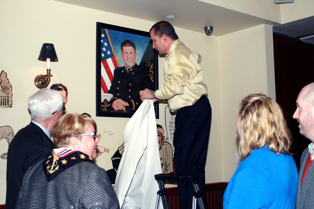 HERO Campaign hosts John Elliott's portrait unveiling at The Palm ...